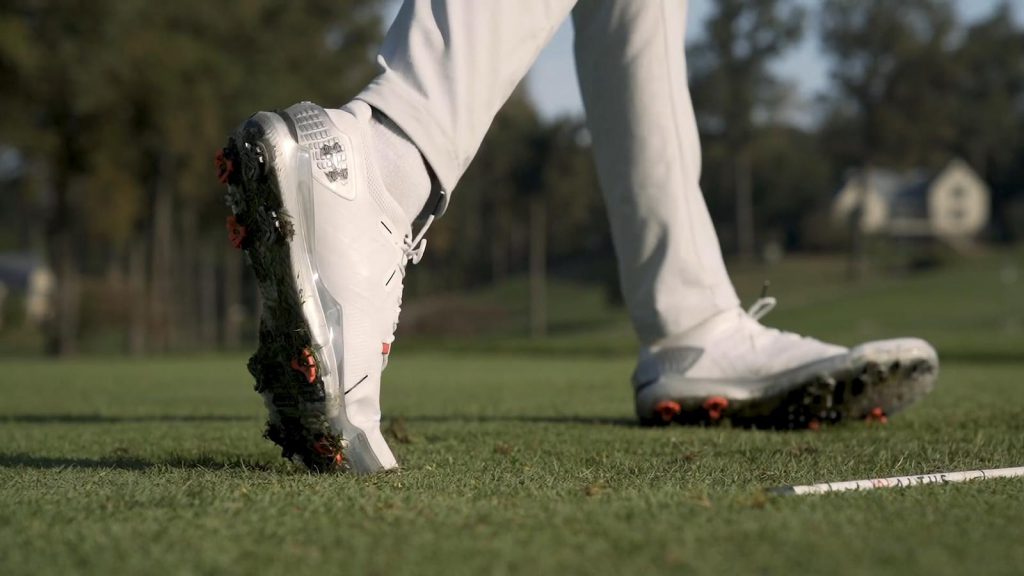 Under Armour Spieth 4, Kasut Golf Dibina Buat Pemain Anjakan Profesional