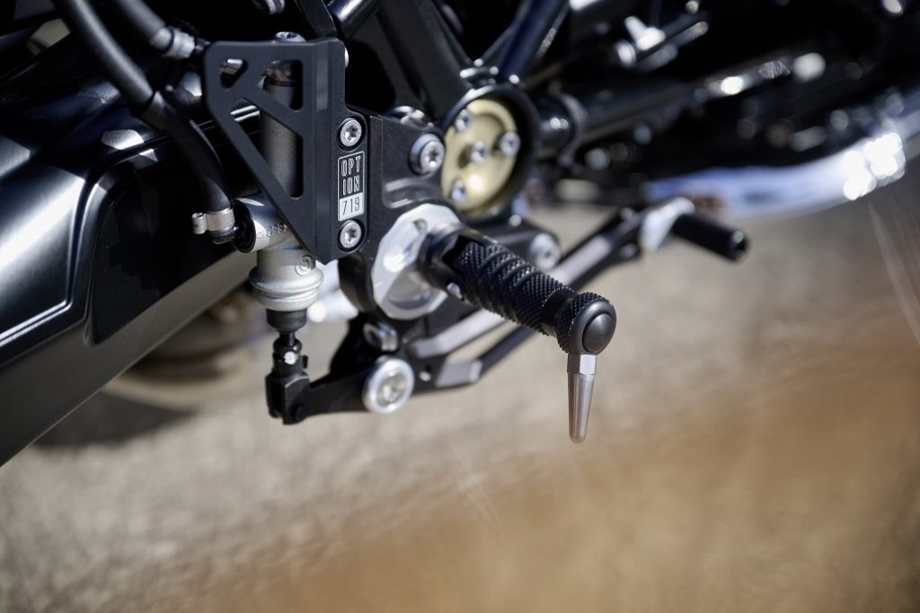 Jentera Mantap Versi Terhad BMW R Nine T Edisi 100 Tahun Tampil Mengancam!