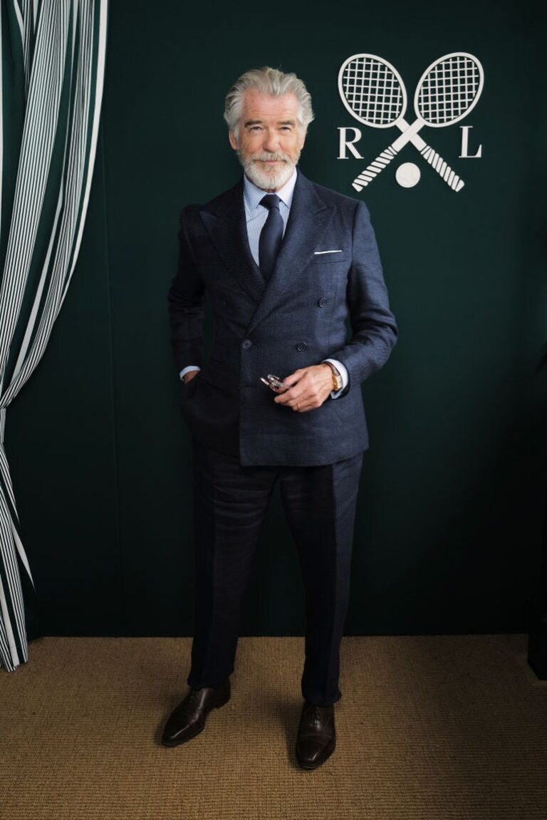 PIERCE BROSNAN Tetap Kacak Di Usia 71 Tahun, Aura 'James Bond' Masih Kekal