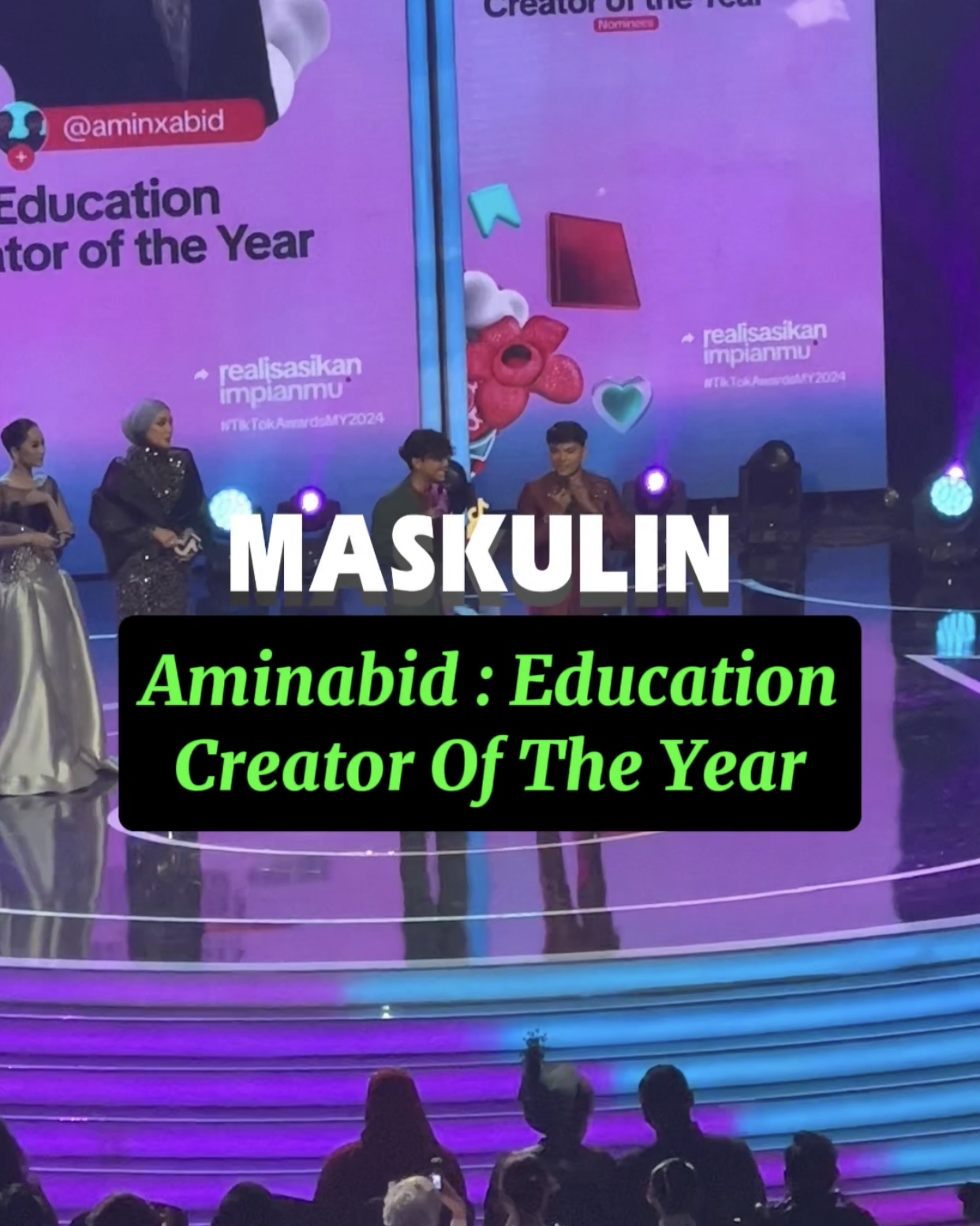 Pasangan Kembar Amin & Abid Menang Anugerah Education Creator of The Year